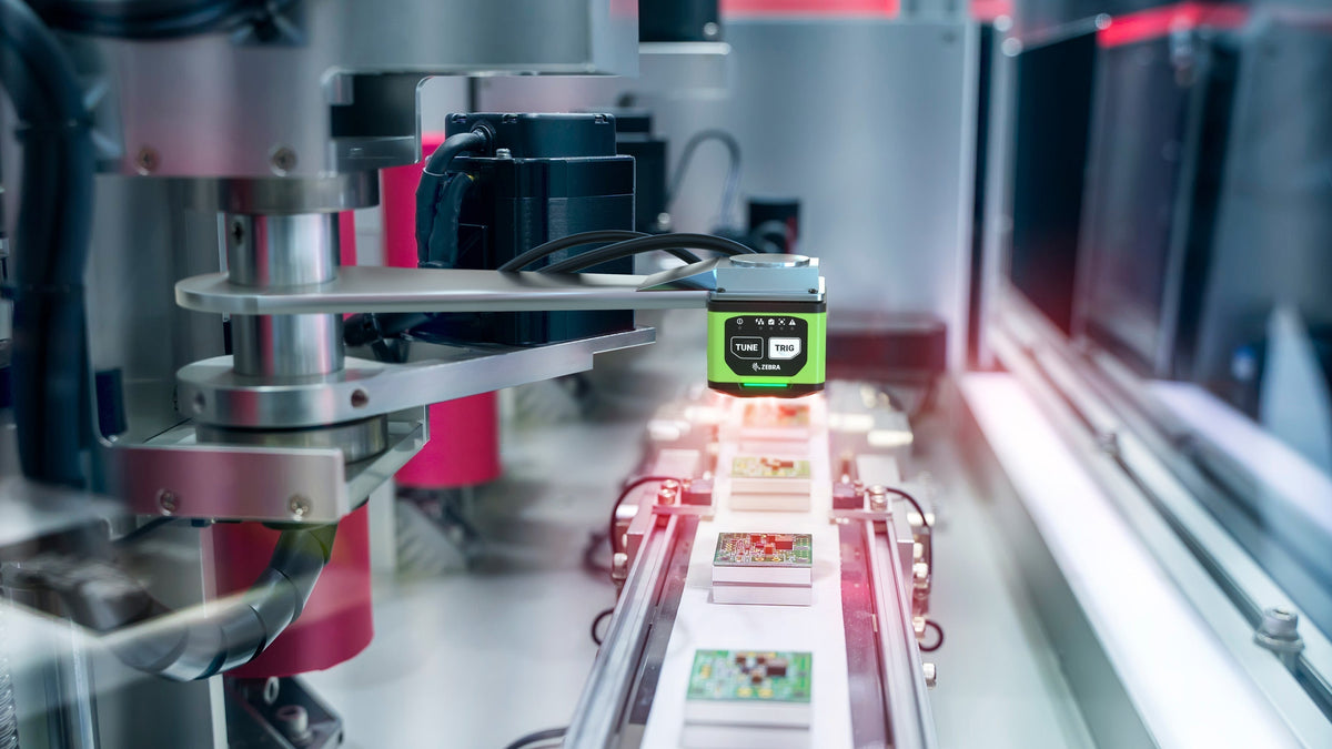 Trends from 2024 to 2025: Sensors, Machine Vision & IO-Link Technologi